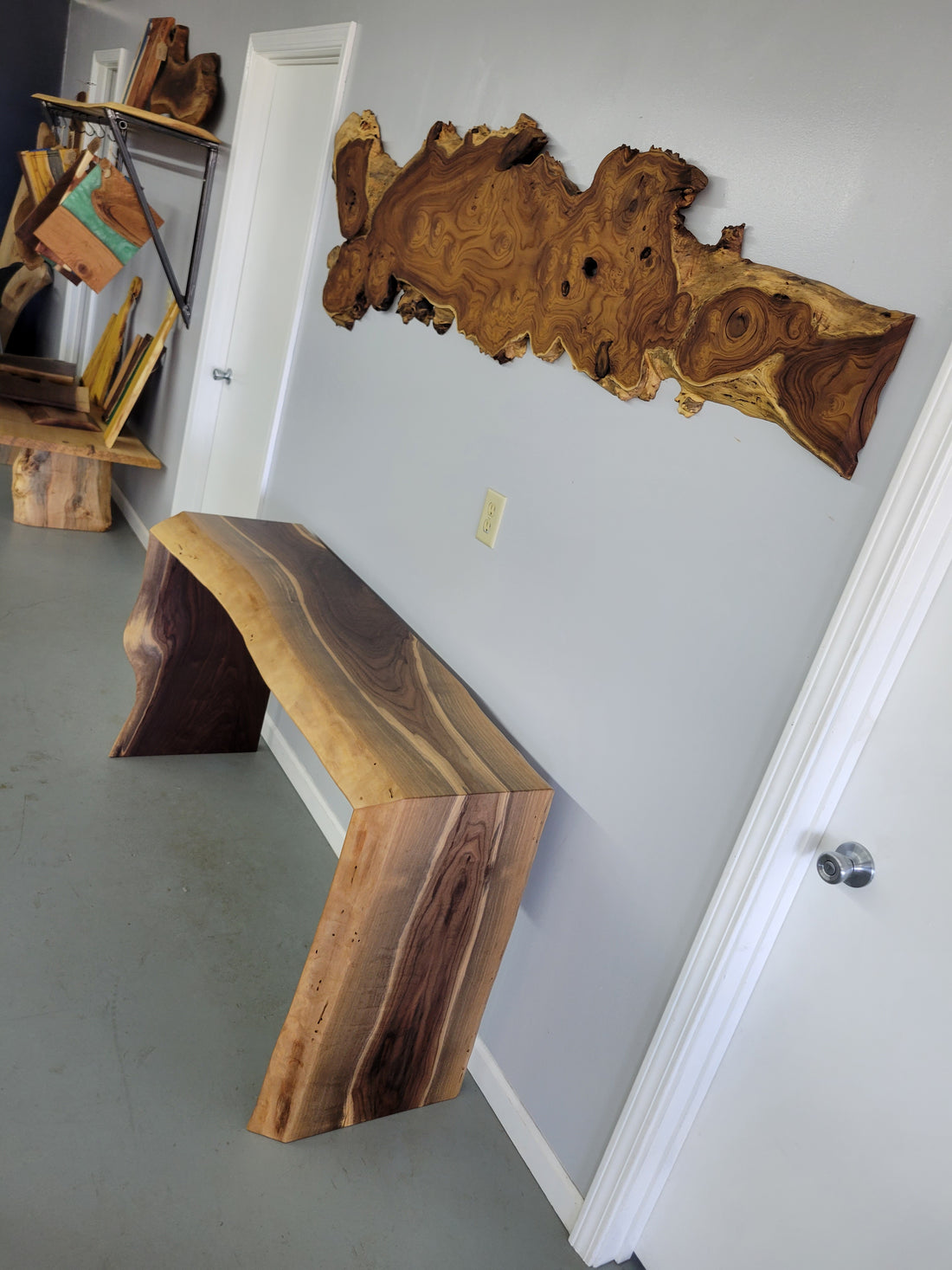 Waterfall Table – US Wood Slabs